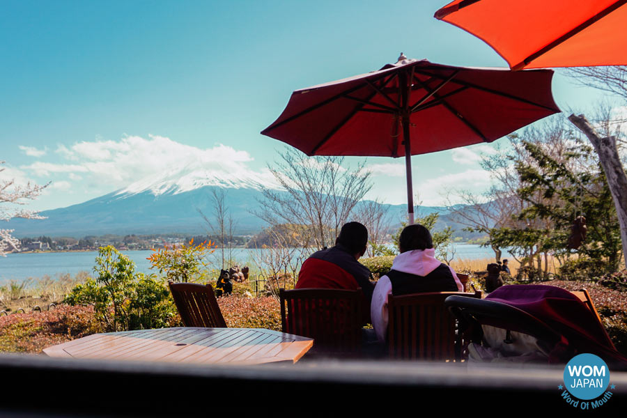 Lake Bake Café Kawaguchiko ร้านคาเฟ่ที่บรรยากาศดีและวิวดี มองเห็น ...