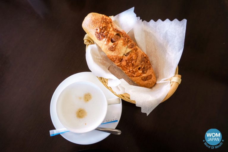 Lake Bake Café Kawaguchiko ร้านคาเฟ่ที่บรรยากาศดีและวิวดี มองเห็น ...